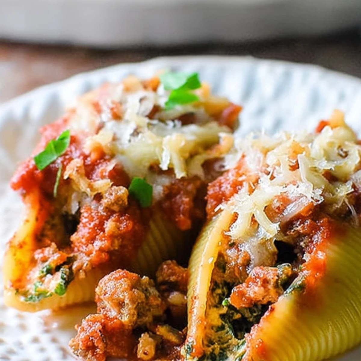 Slow Cooker Stuffed Shells with Sausage and Spinach – Comforting Meal ...